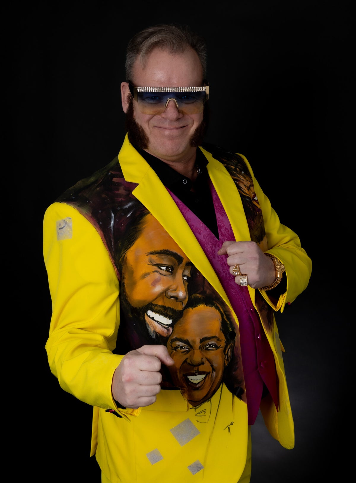 JC White | hm-entertainment