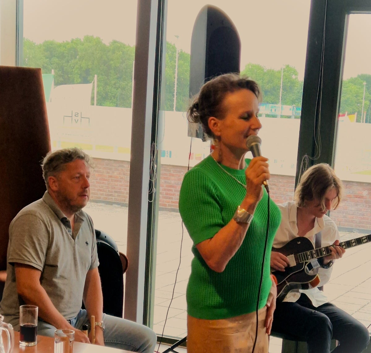 Haringparty BCZuyderzee met Jazzabelle / Projecten / Nieuws | Hans de Boer Productions