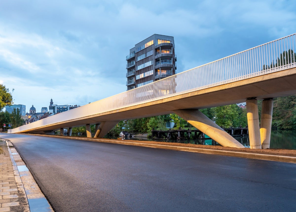 Louisa d'Havebrug Schelde / Bruggen / Gebouwen B / Bijzondere gebouwen ...