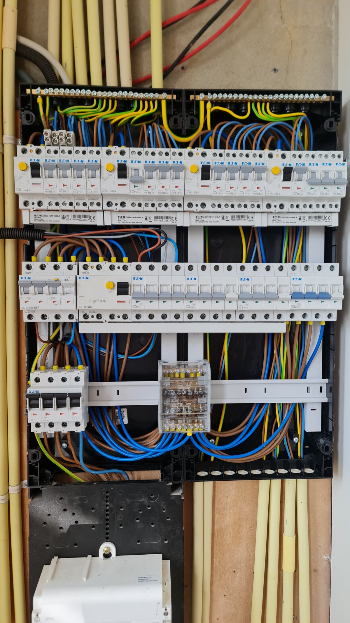 Breure elektra & installatie