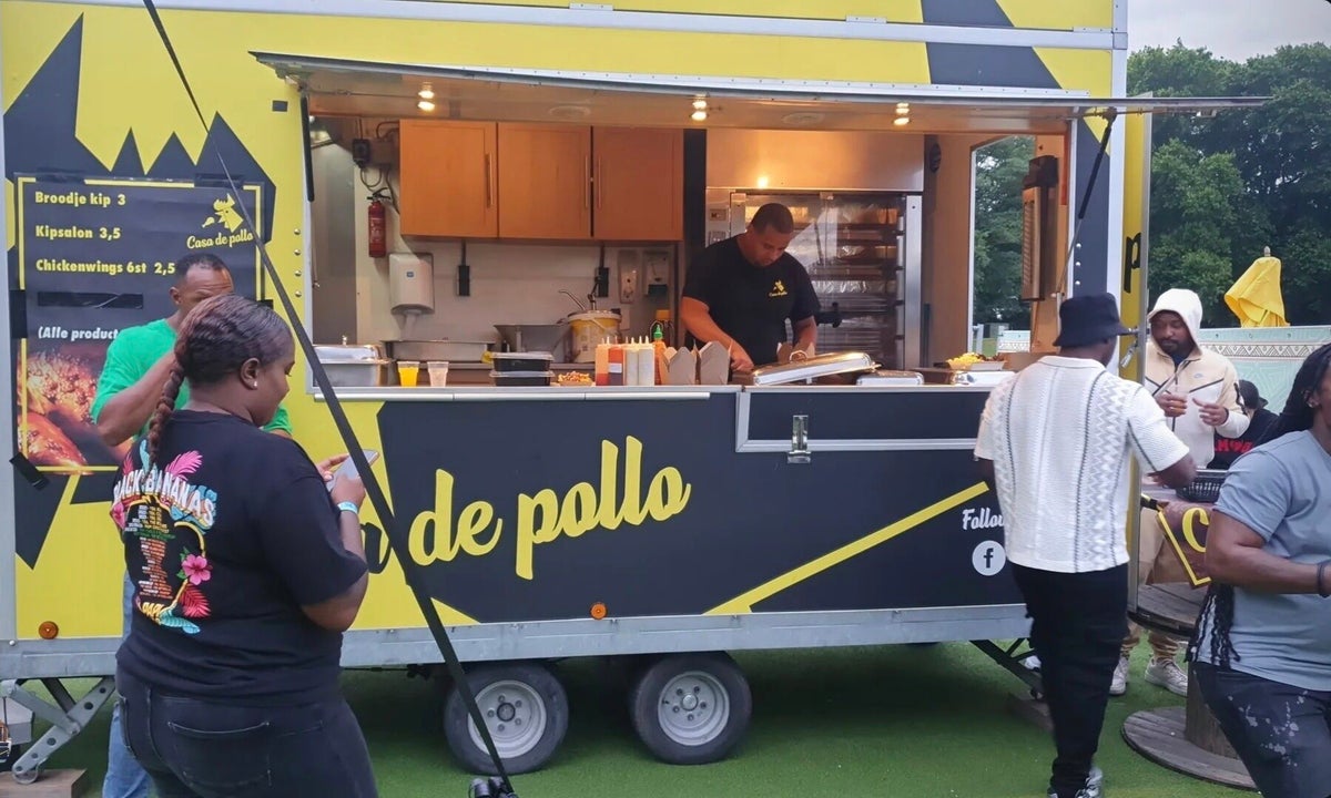 Casa De Pollo
