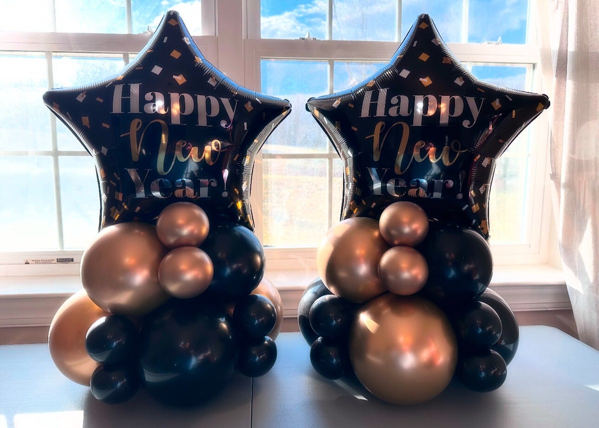 Balloon Bouquets and Centerpieces | Baddie's Balloons