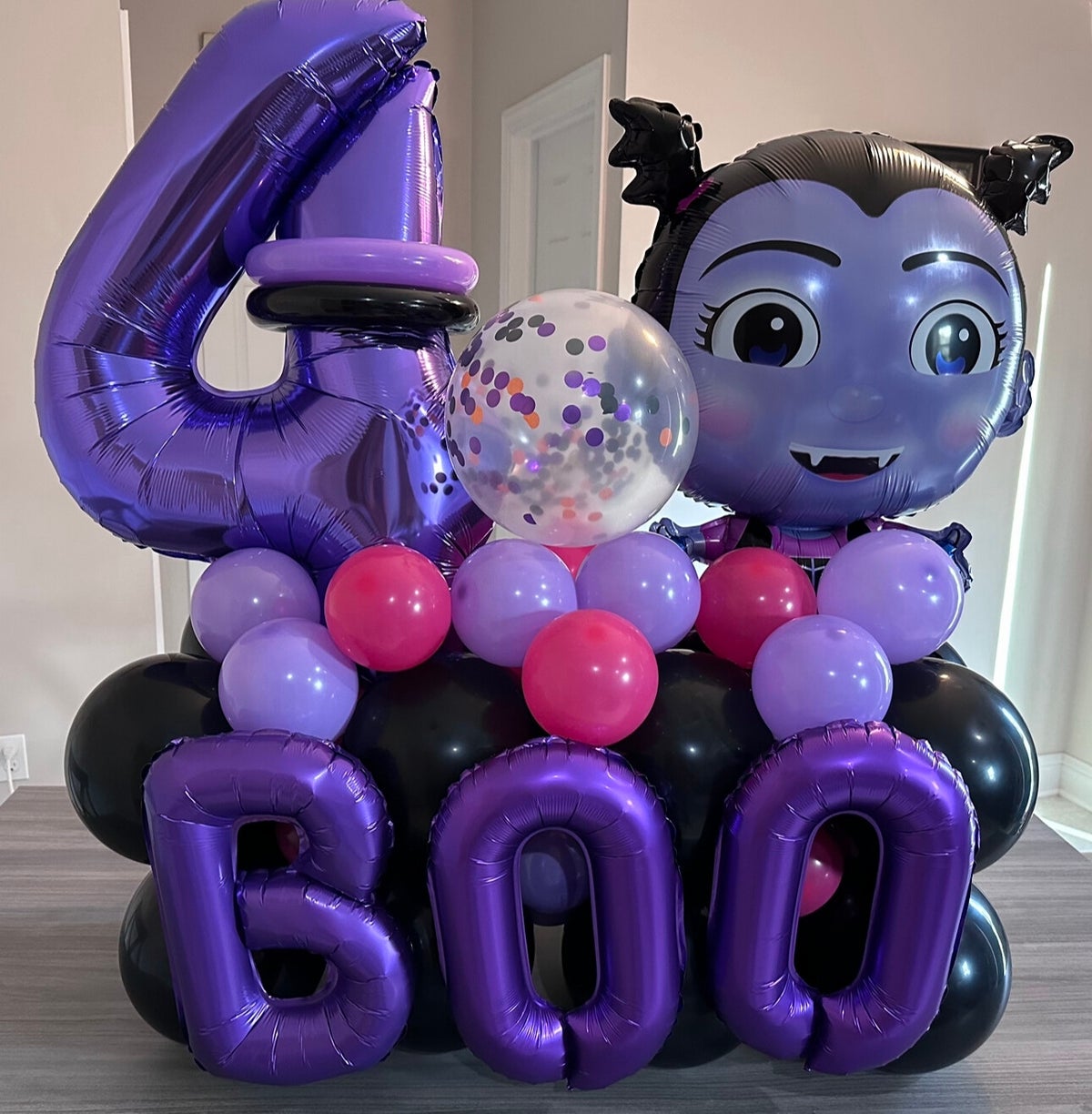 Balloon Bouquets and Centerpieces | Baddie's Balloons