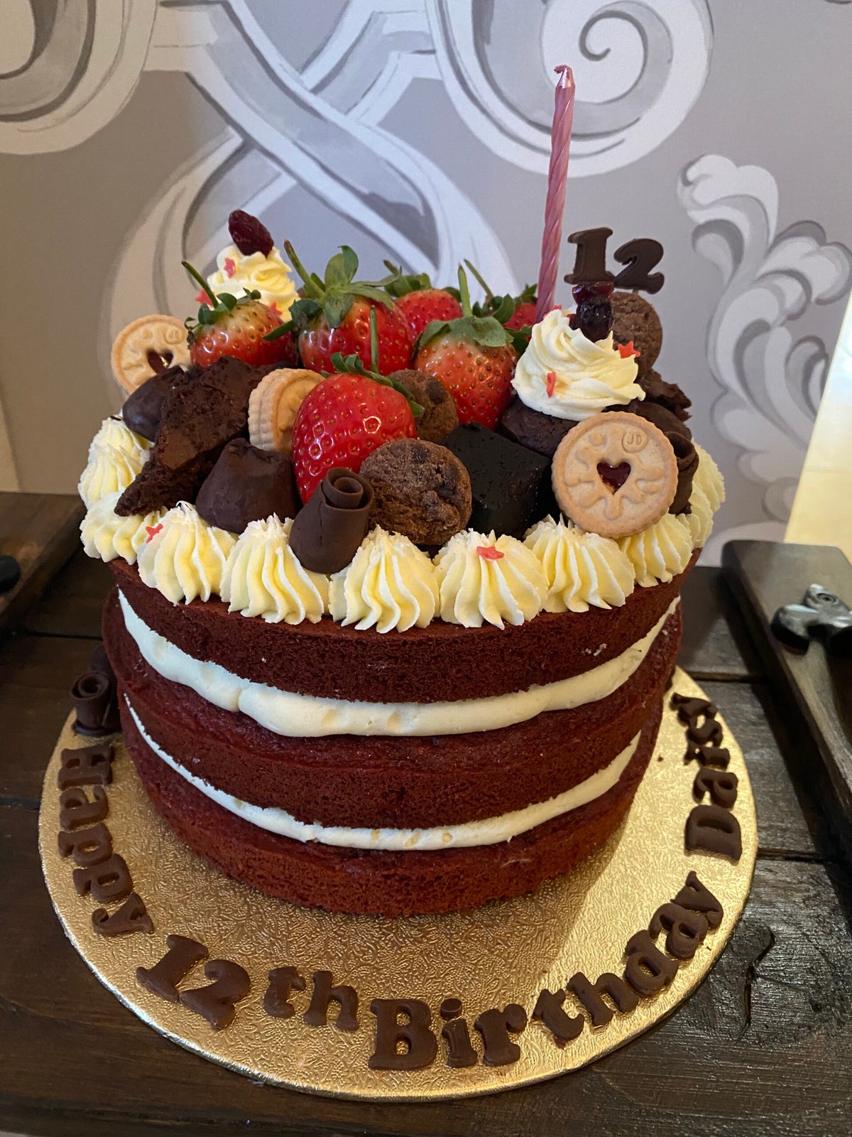 Celebration cakes | Buttercream-Cakes by Emma Pearson