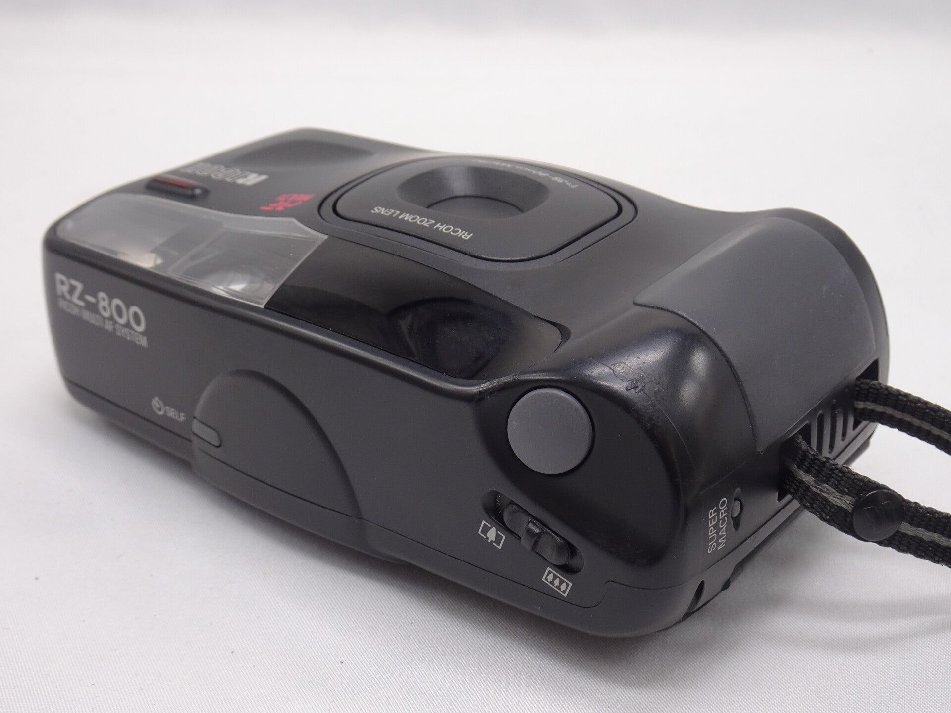 Ricoh RZ-800 | DutchFilmShooters