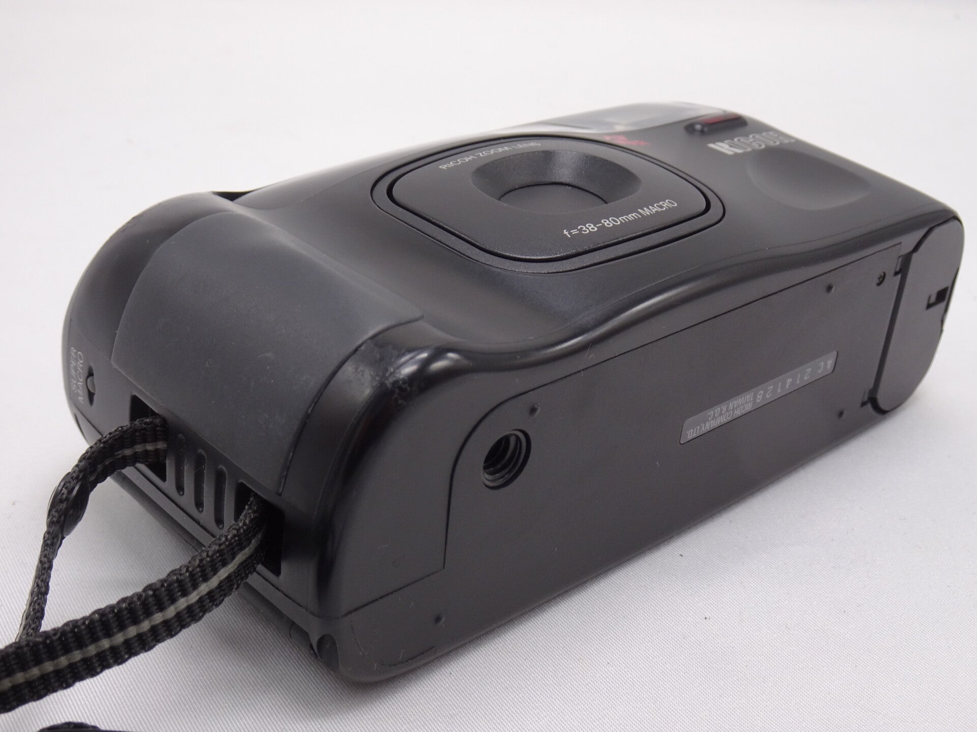 Ricoh RZ-800 | DutchFilmShooters