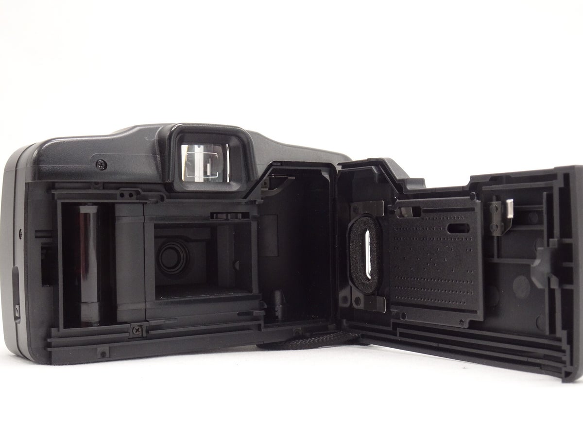 Canon AF-8 / Sure Shot Owl | DutchFilmShooters