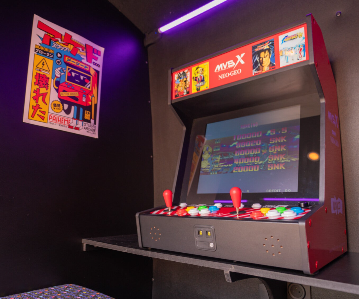 Arcade Truck "Le 90's Mobile" | Le 90S Village