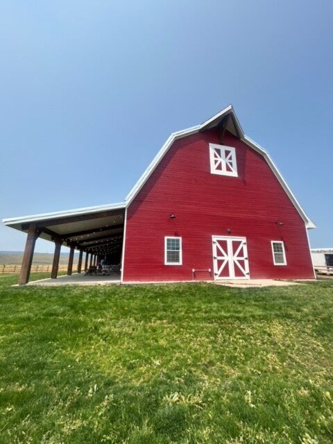 South Shore Barn