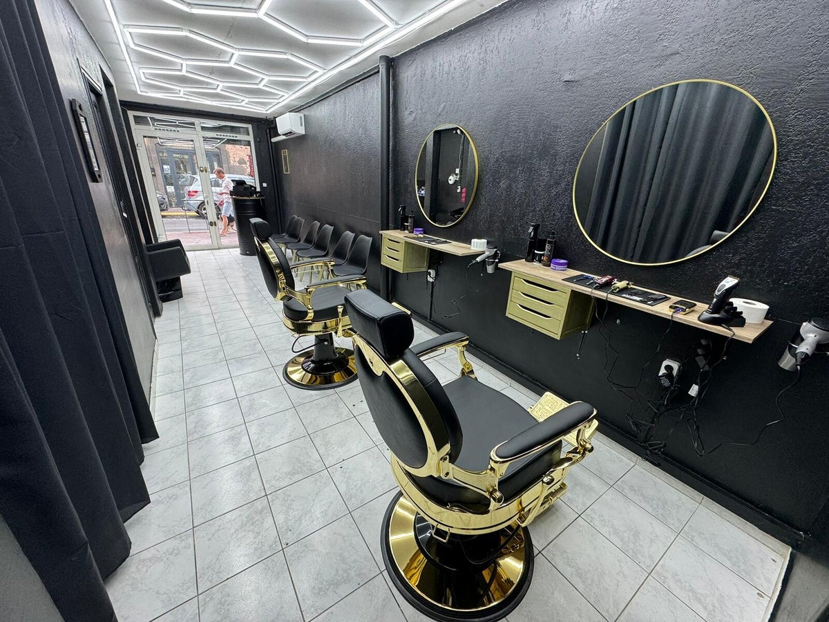 ONE BARBER