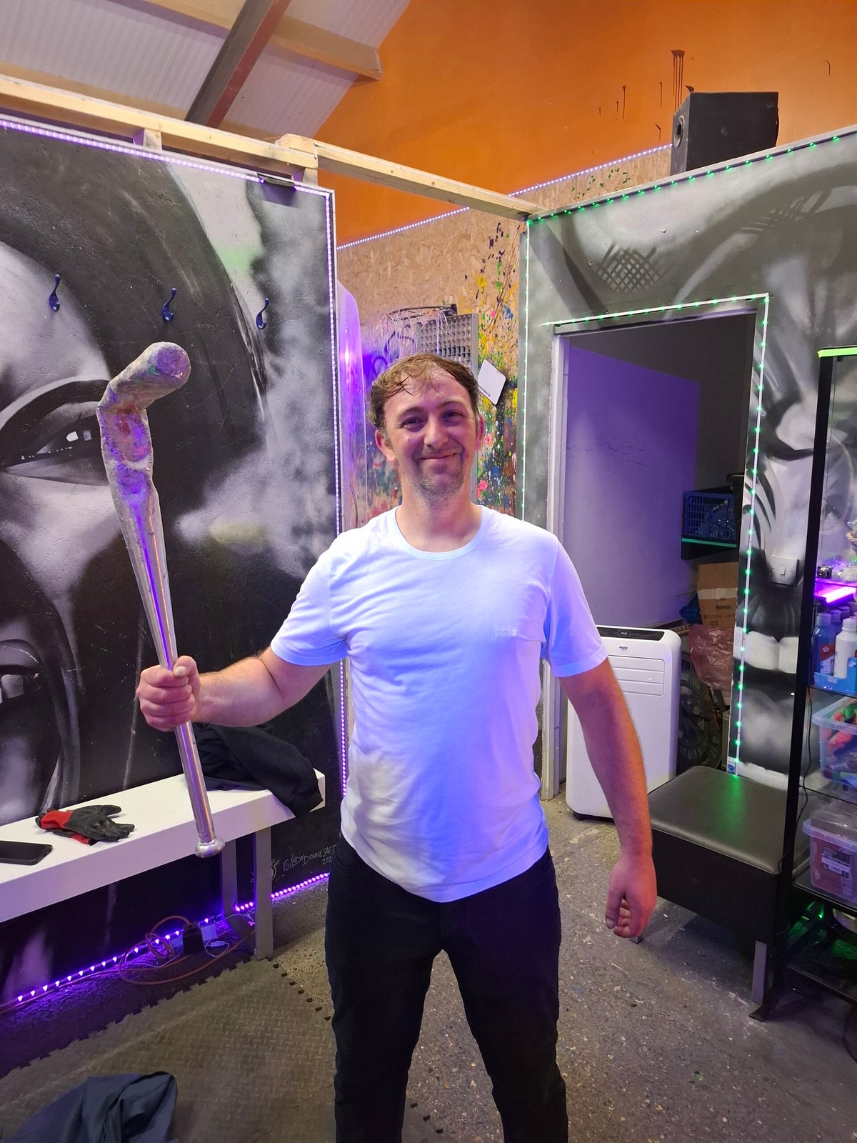 Weapon Breakage Gallery | Angry Smash Ltd