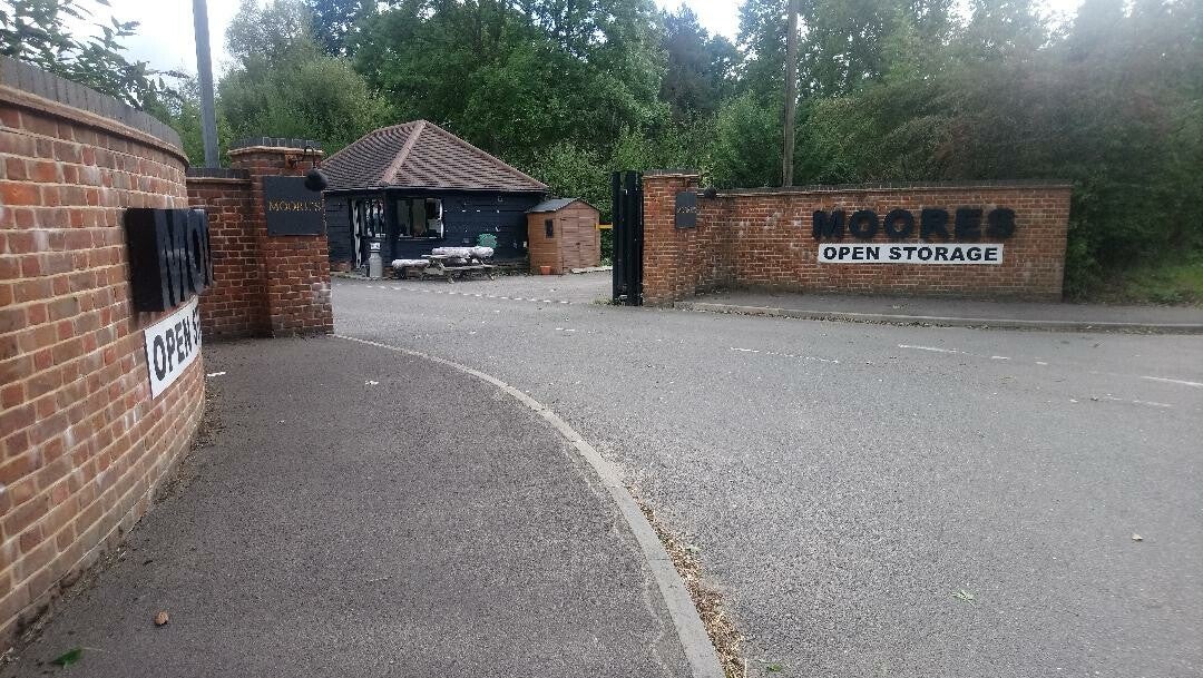 Units Available | moores open storage