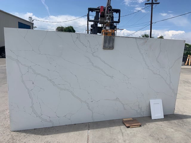 Quartz Shop-Stock | I.V. Granite & Marble