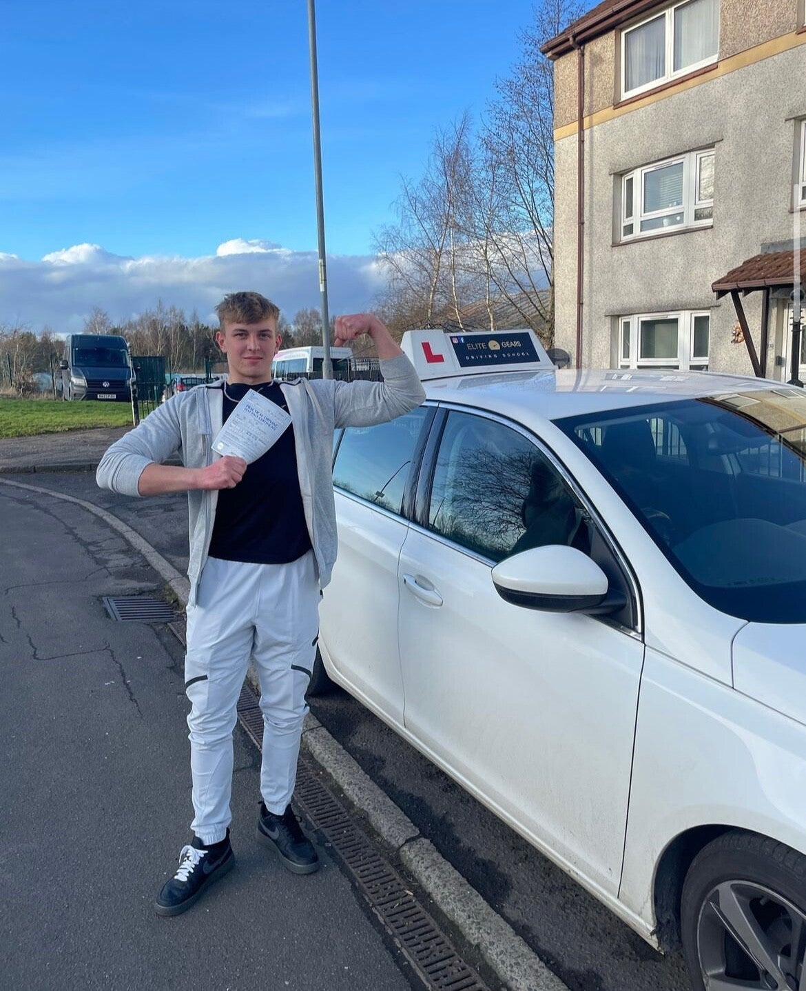 Driving Lessons Glasgow | Driving School in Hamilton, Motherwell