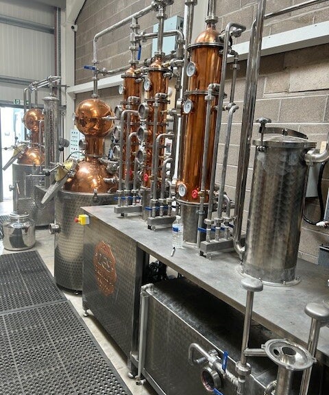 45 Hound Black Distillery