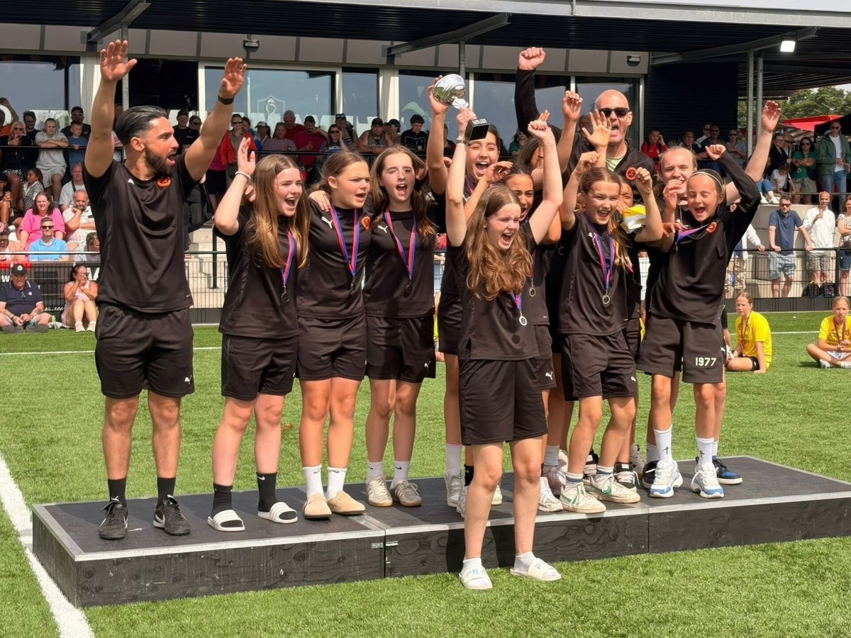 WU13 Lommel SK wint internationaal tornooi in Oisterwijk | Beeldig Nieuws