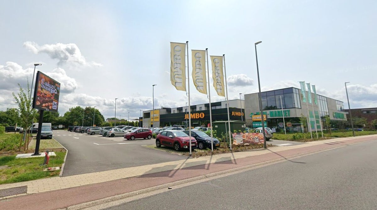 Jumbo Lommel in gebreke gesteld voor ontbrekende slagboom | Beeldig Nieuws