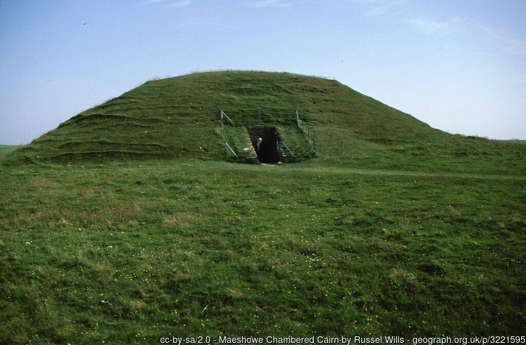 Maeshowe Chambered Cairn / Isle of Mainland