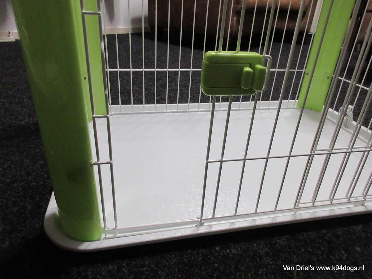 Puppybox met bodem en schuifdeur 86 x 56 hoogte 57 cm Iris | Jan van ...
