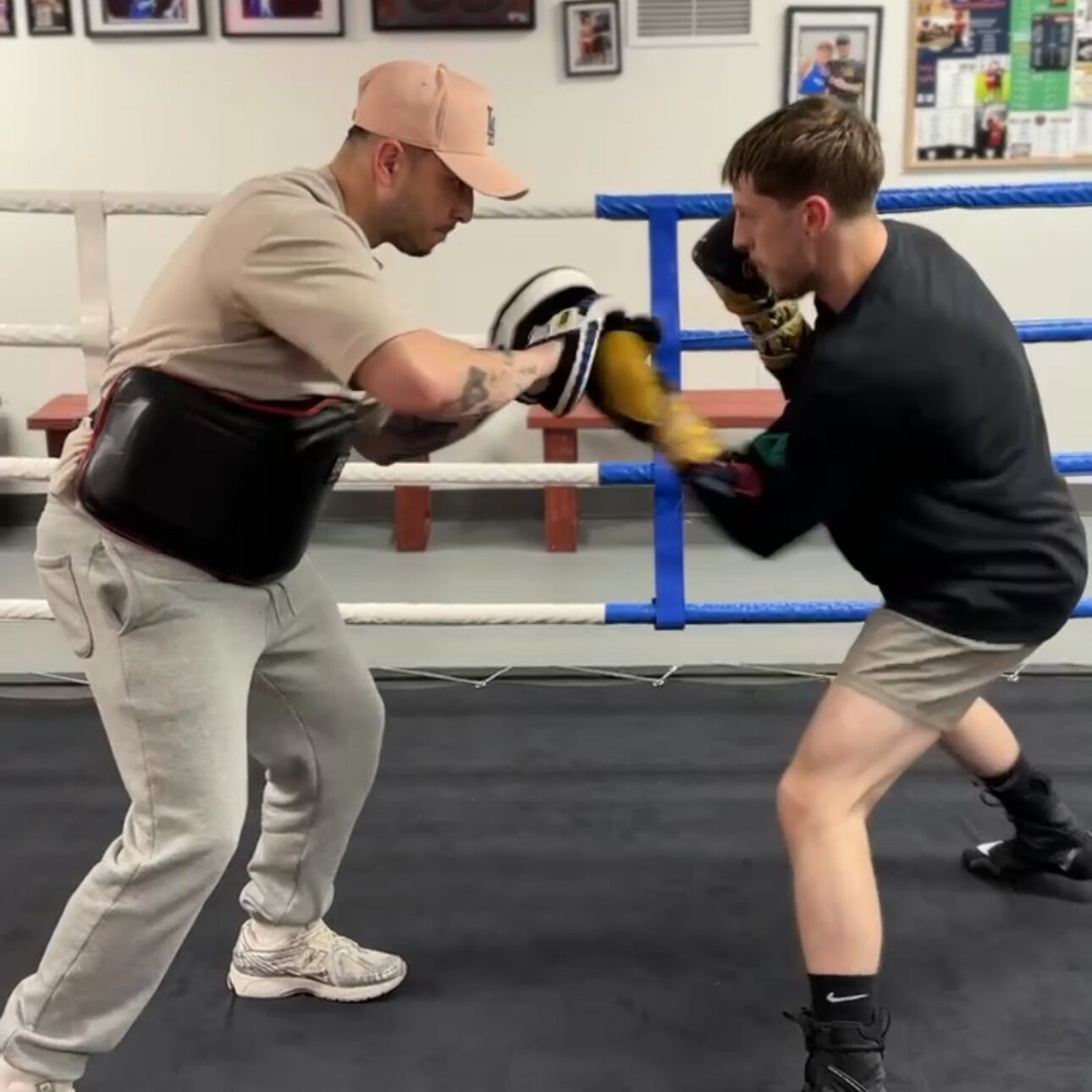 Tomines Boxing