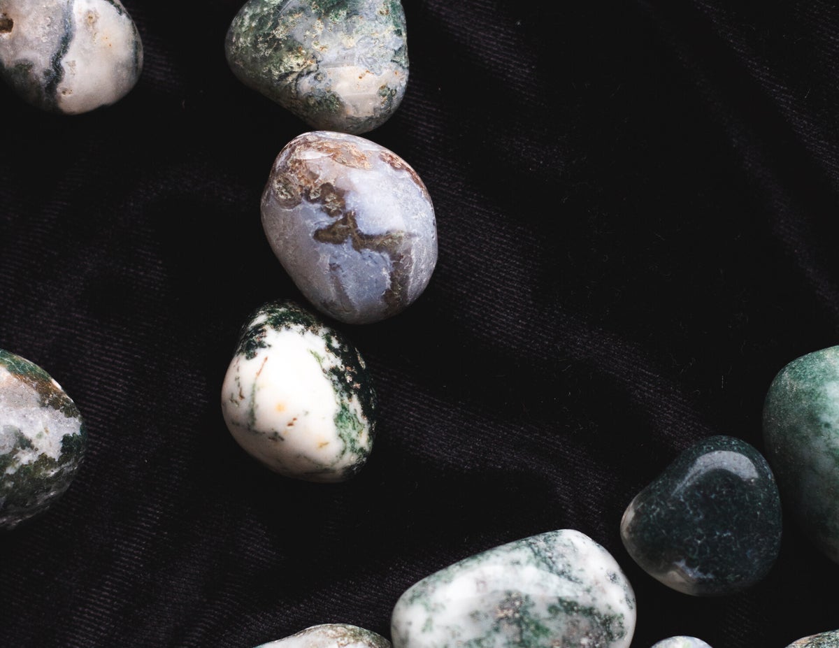 TREE AGATE: THE STONE OF PLENTITUDE AND SPIRITUAL GROWTH / BLOG | House ...