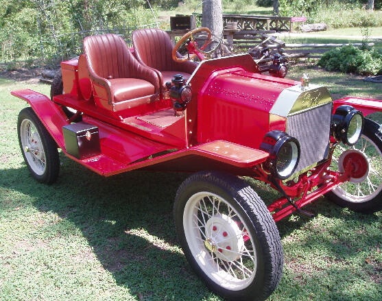 Horseless Carriage Replicas