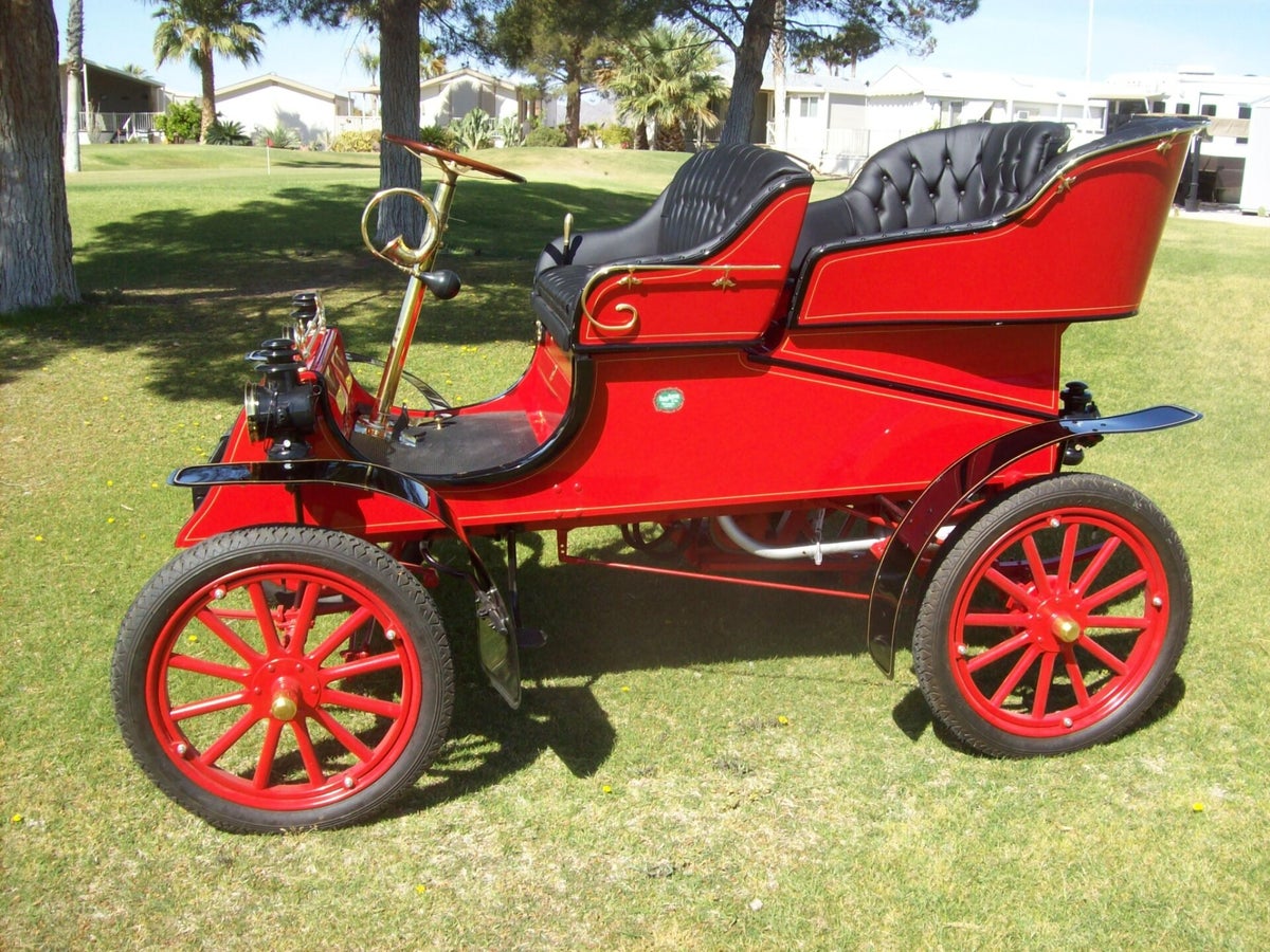 Horseless Carriage Replicas