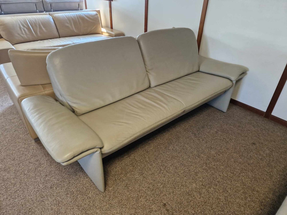SALONS | VERKOOPZAAL DE KOUTER