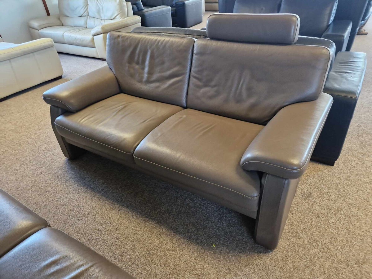 SALONS | VERKOOPZAAL DE KOUTER