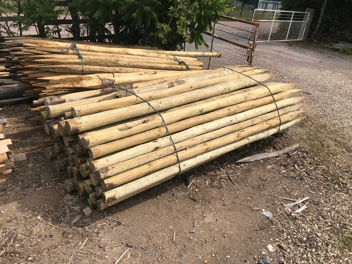 Piquets bois , piquets de clôtures