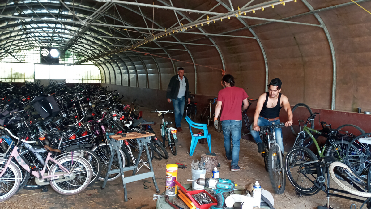 Schoolfietsen Project / Projecten | Stichting CTIW