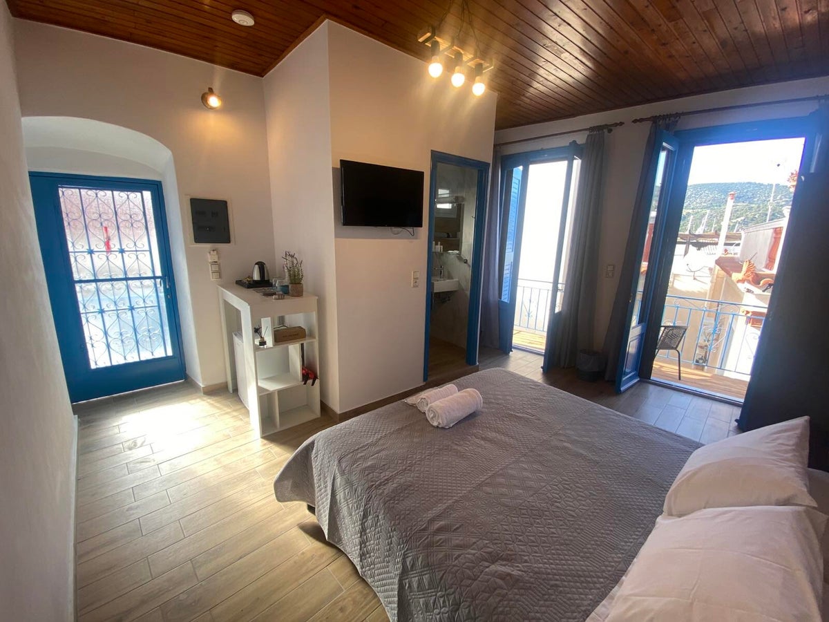 Rooms of nectar