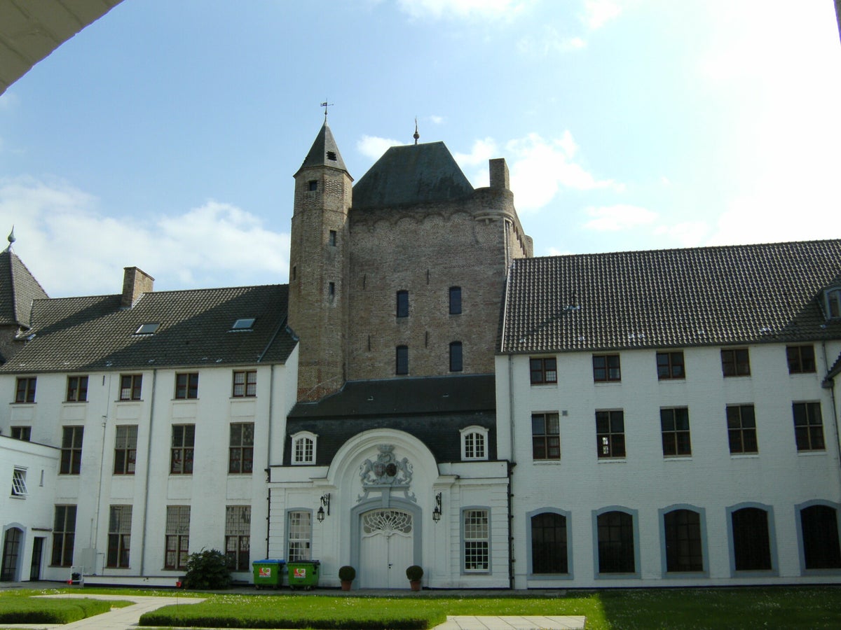 Kasteel van Male / Kastelen in Sint-Kruis / Heemkundige info over Sint ...