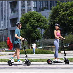 Gespecialiseerd in elektrische steps. Verkoop, herstellingen & verhuur