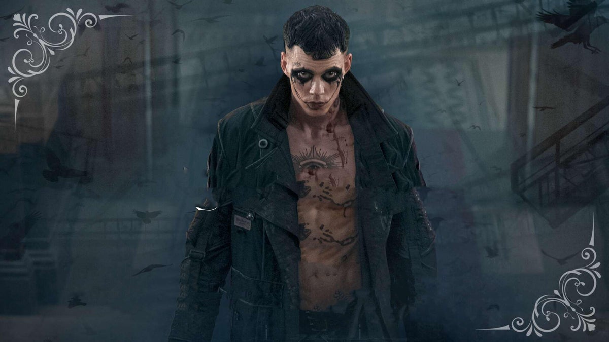 Lo que debes saber de El Cuervo: Bill Skarsgård revive un clásico en ...
