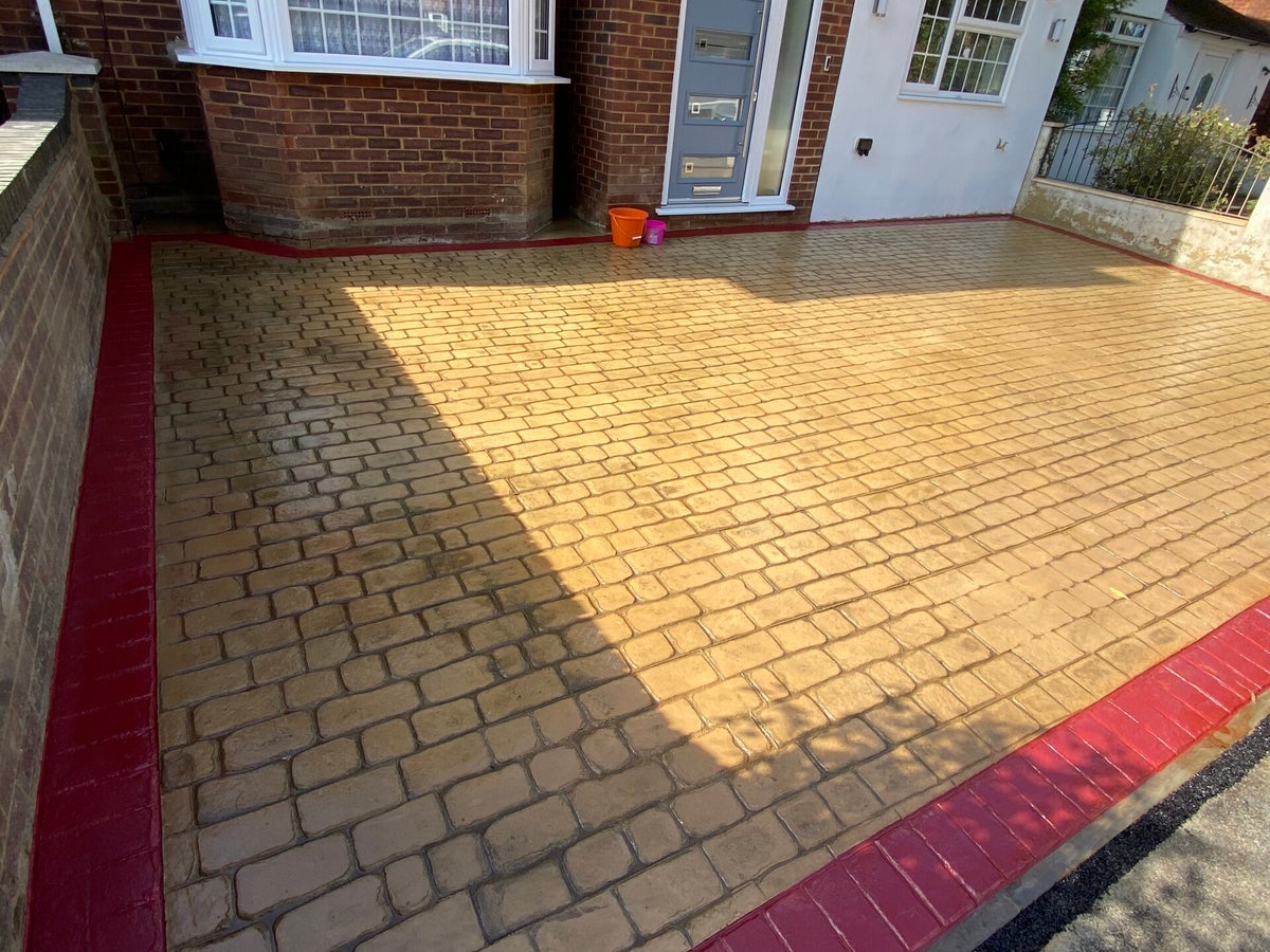 Surrey imprinted concrete / Driveways | Concreteprinted-driveways.co.uk