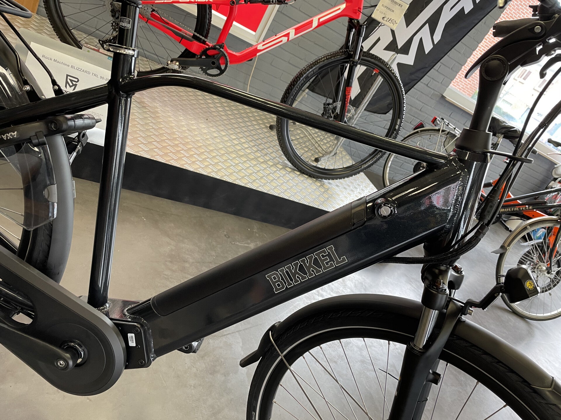 Bikkel iBee Tuba Nexus 7V disk 603Wh Herenmodel | MTB-Stegehuis