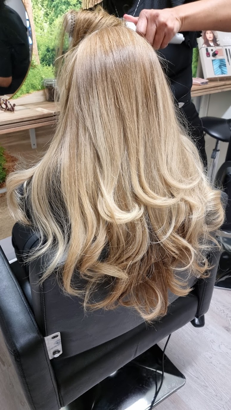 HAIR KNIPPEN BELEZA BEAUTYCENTRUM