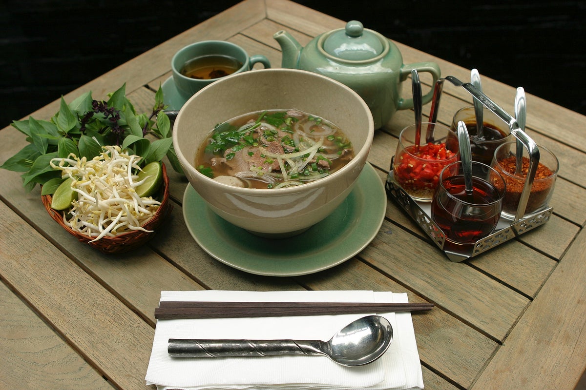 Impressum | Huong Que Restaurant