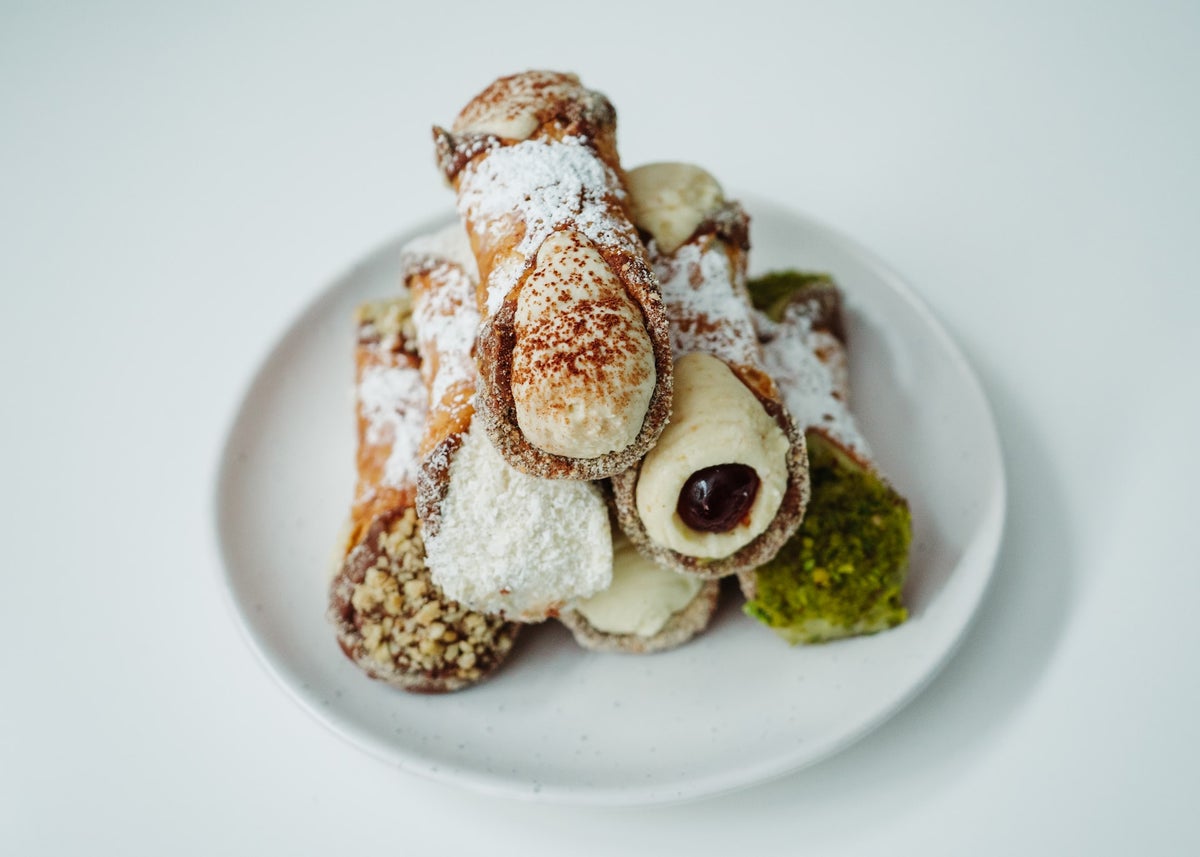 CANNOLI SICILIANA / ITALIENSK INSPIRASJONN | Lag Mat