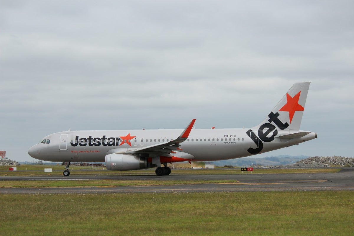 Jetstar A320 Makes Safe Landing Despite Hydraulic Issue in Christchurch ...
